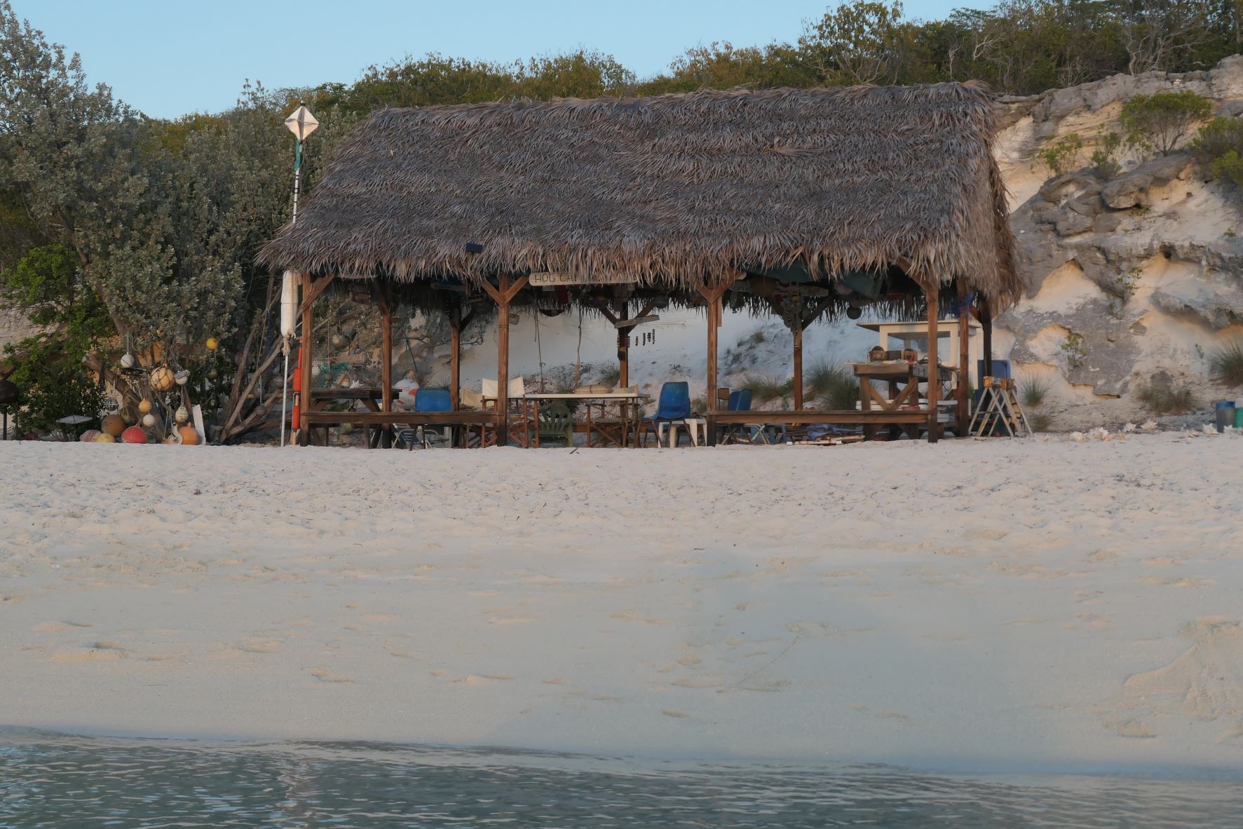 A hangout built by cruisers? – Our Travels